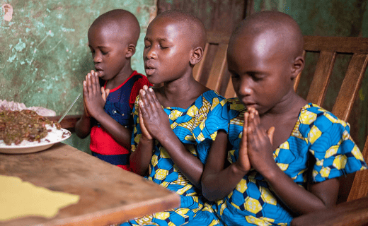 Pray for the Global Hunger Crisis | Compassion IE